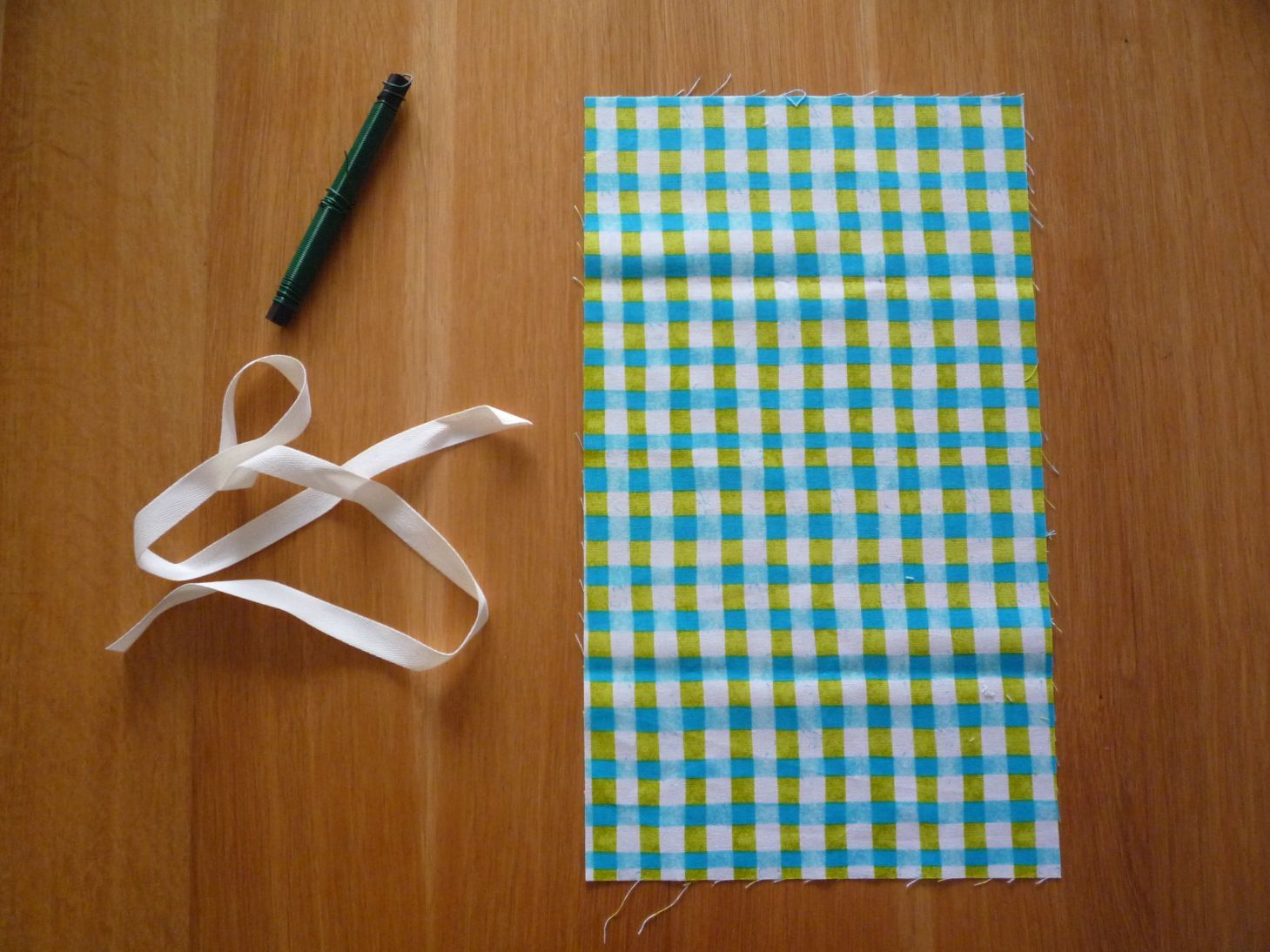 Návod, jak si ušít roušku