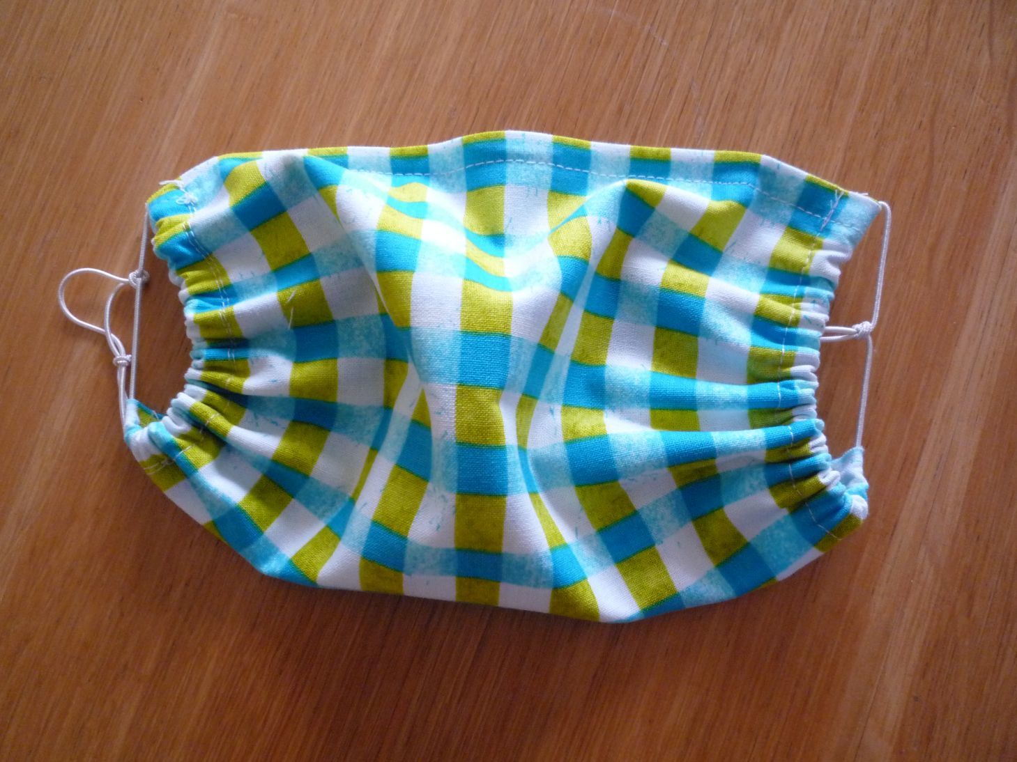 Návod, jak si ušít roušku